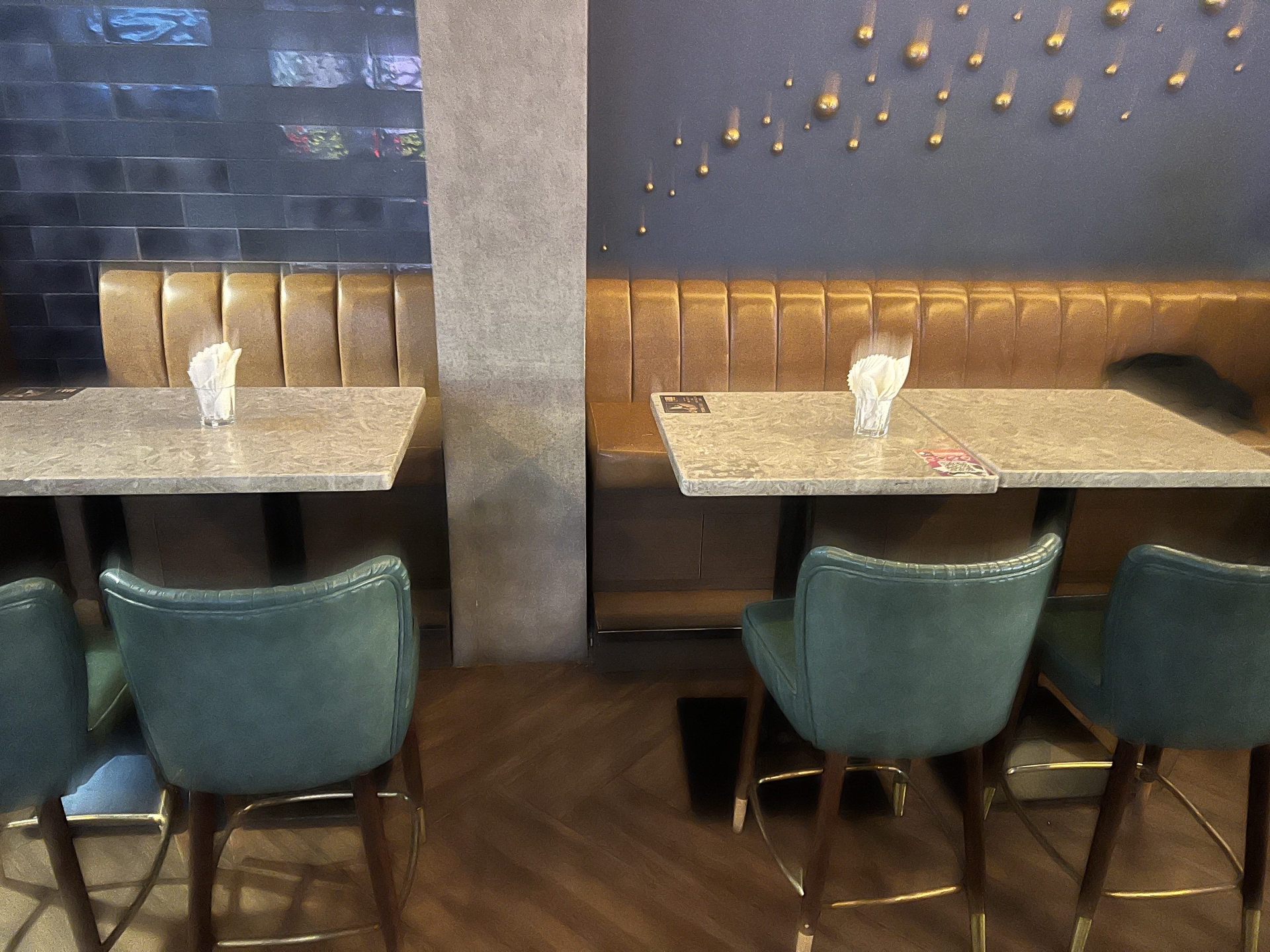 BAR PACIFIC GROUP － 全港最大型連鎖酒吧集團