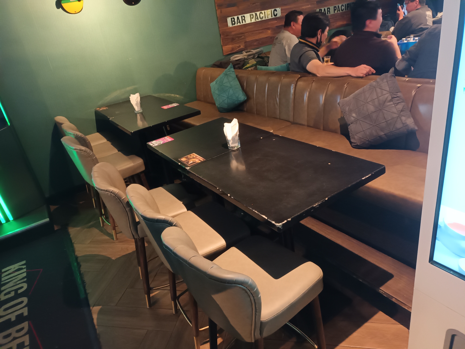 BAR PACIFIC GROUP － 全港最大型連鎖酒吧集團