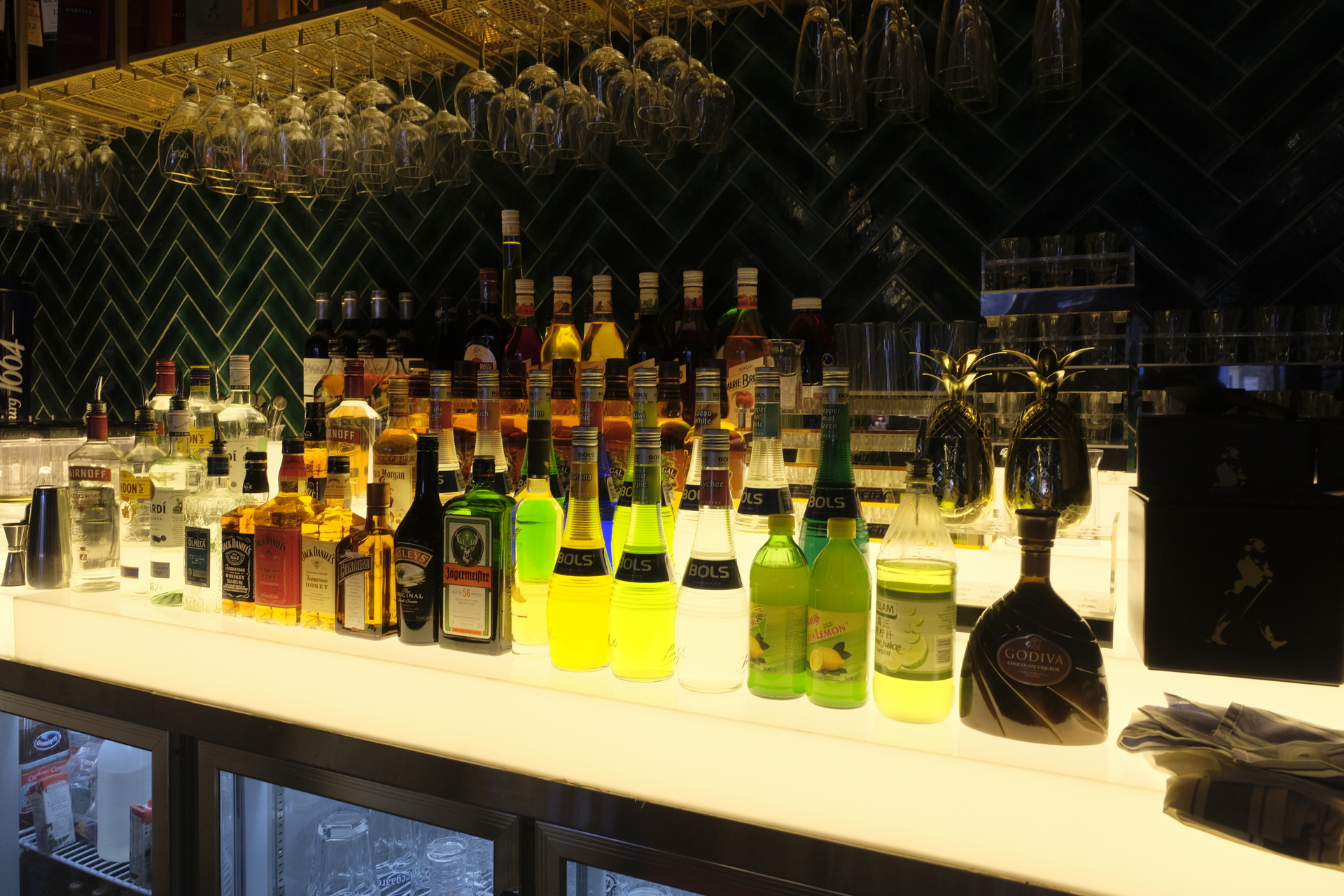 BAR PACIFIC GROUP － 全港最大型連鎖酒吧集團